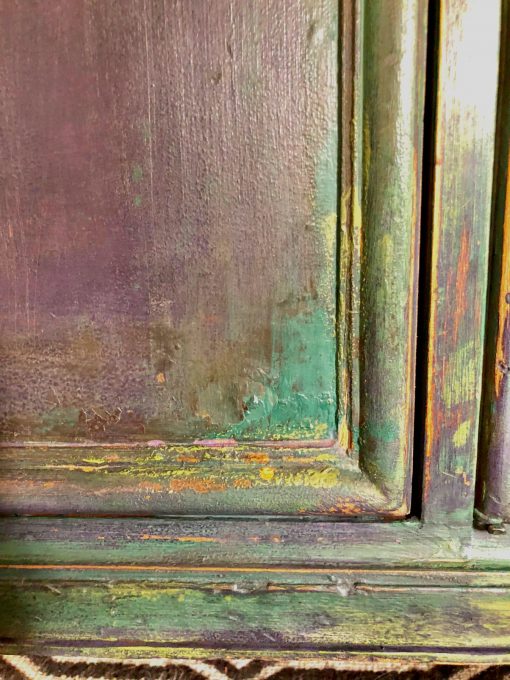 Frozen paint finish; How to layer and blend color | Debis Design Diary