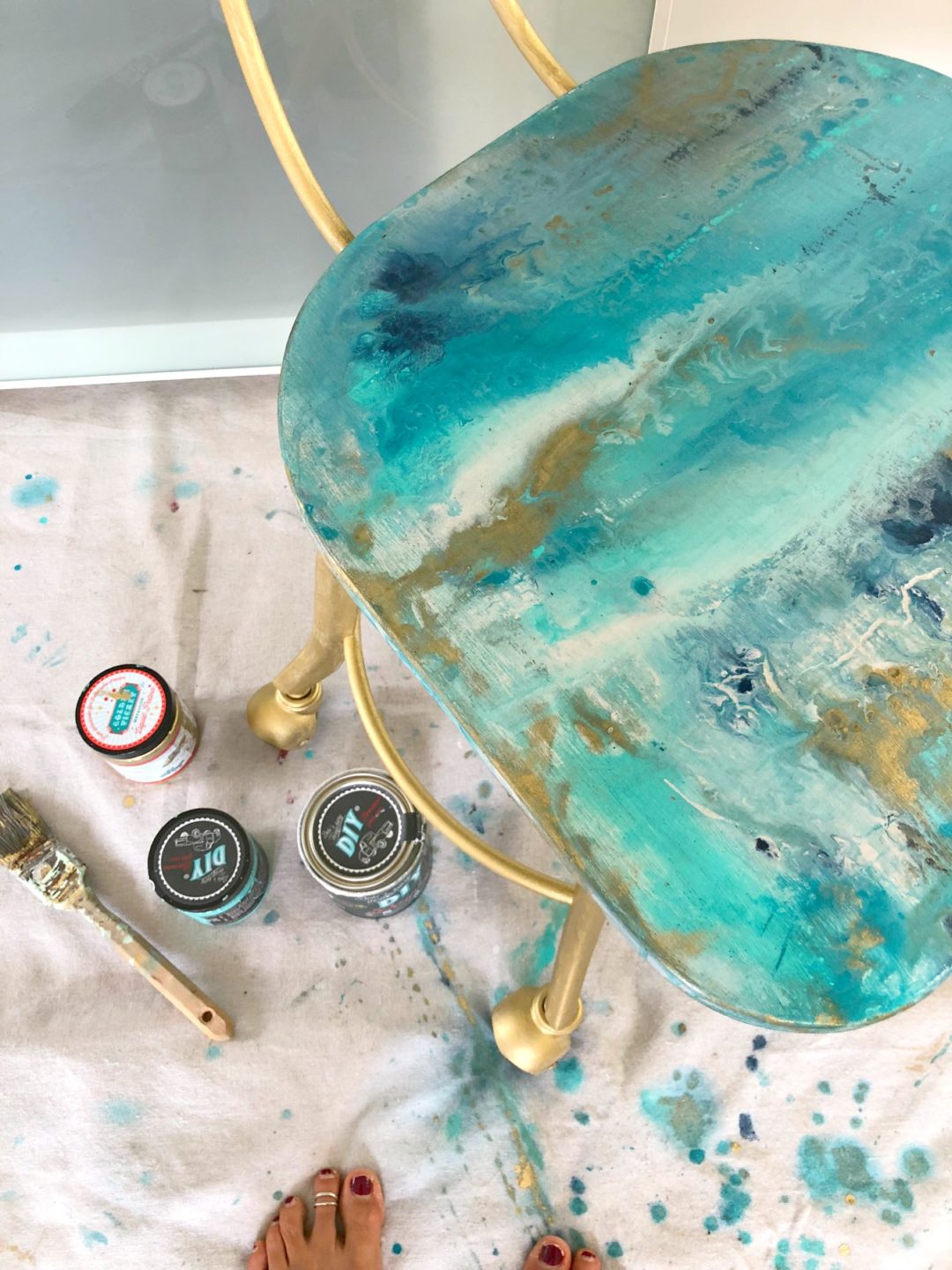 How to do a “Geode-Paint-Pour” on a Chair- Inspired by Anthropologie ...